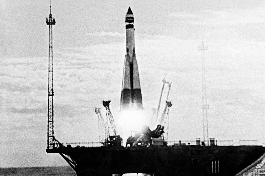 Geschiedenis van de ruimtevaart – De Manenschijn
